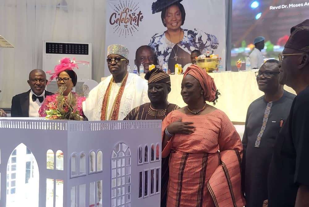 Makinde, Mimiko, Oba Ghandi Olaoye, Ozekhome, Others Honour Rev. Moses ...